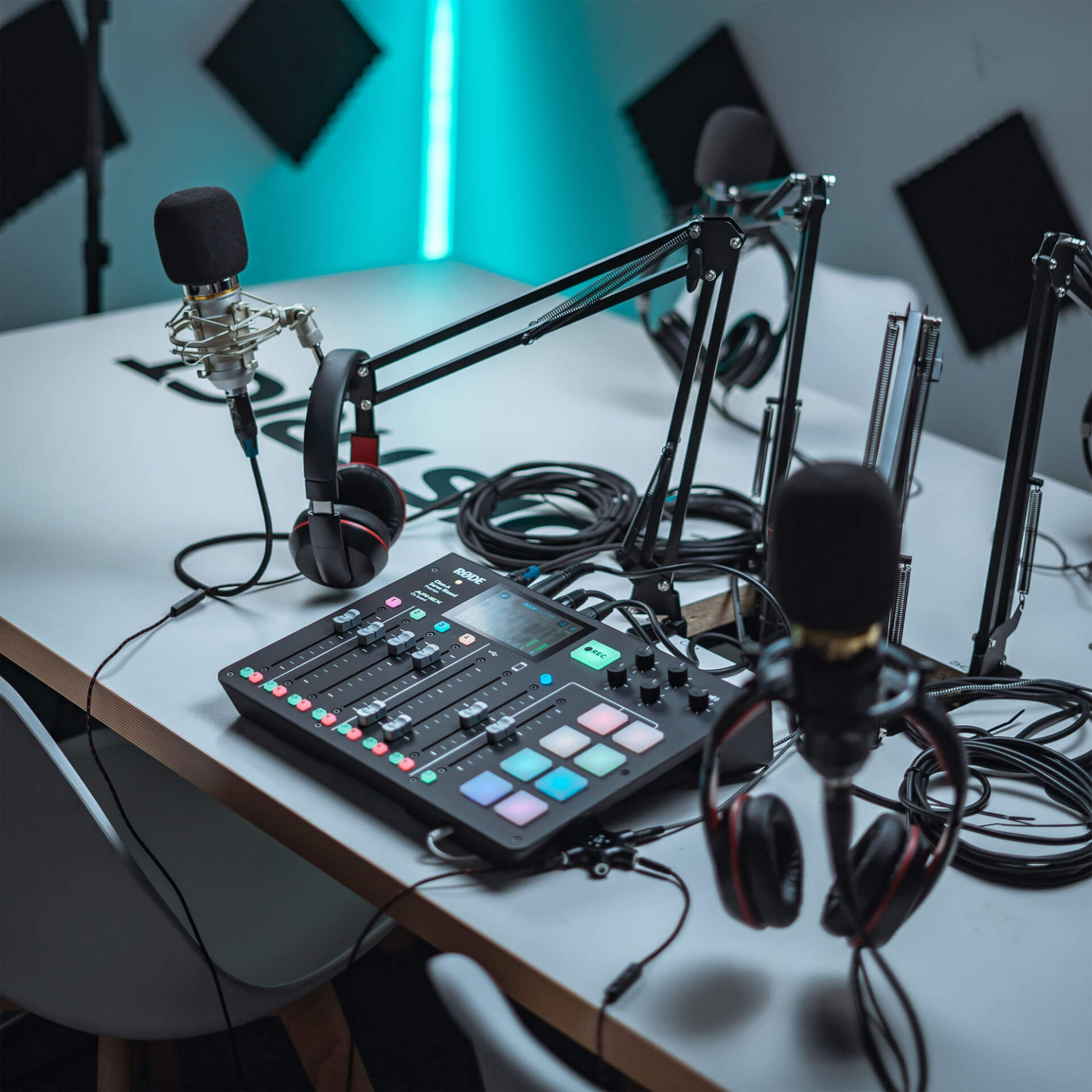 Sound Equipment – Melo Records